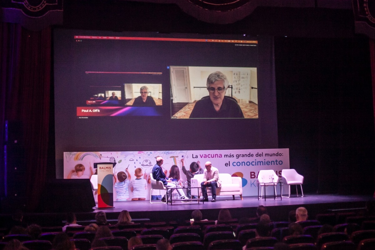 El referente vacunología Paul Offit, critica la política antivacunas de ...